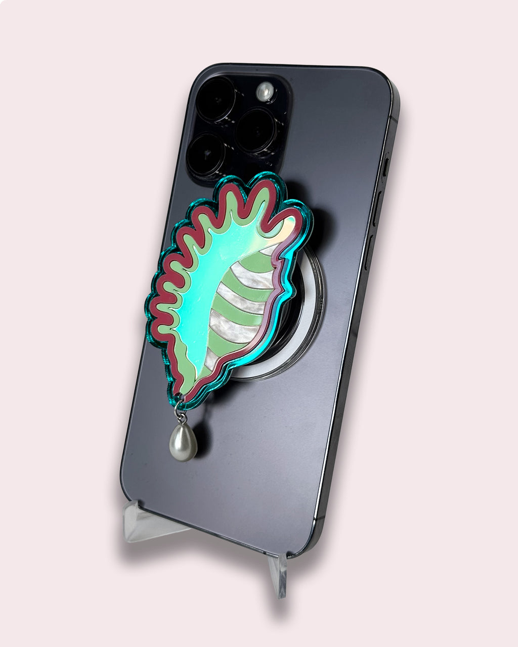 MindFlowers: Conch Shell MagSafe Phone Charm