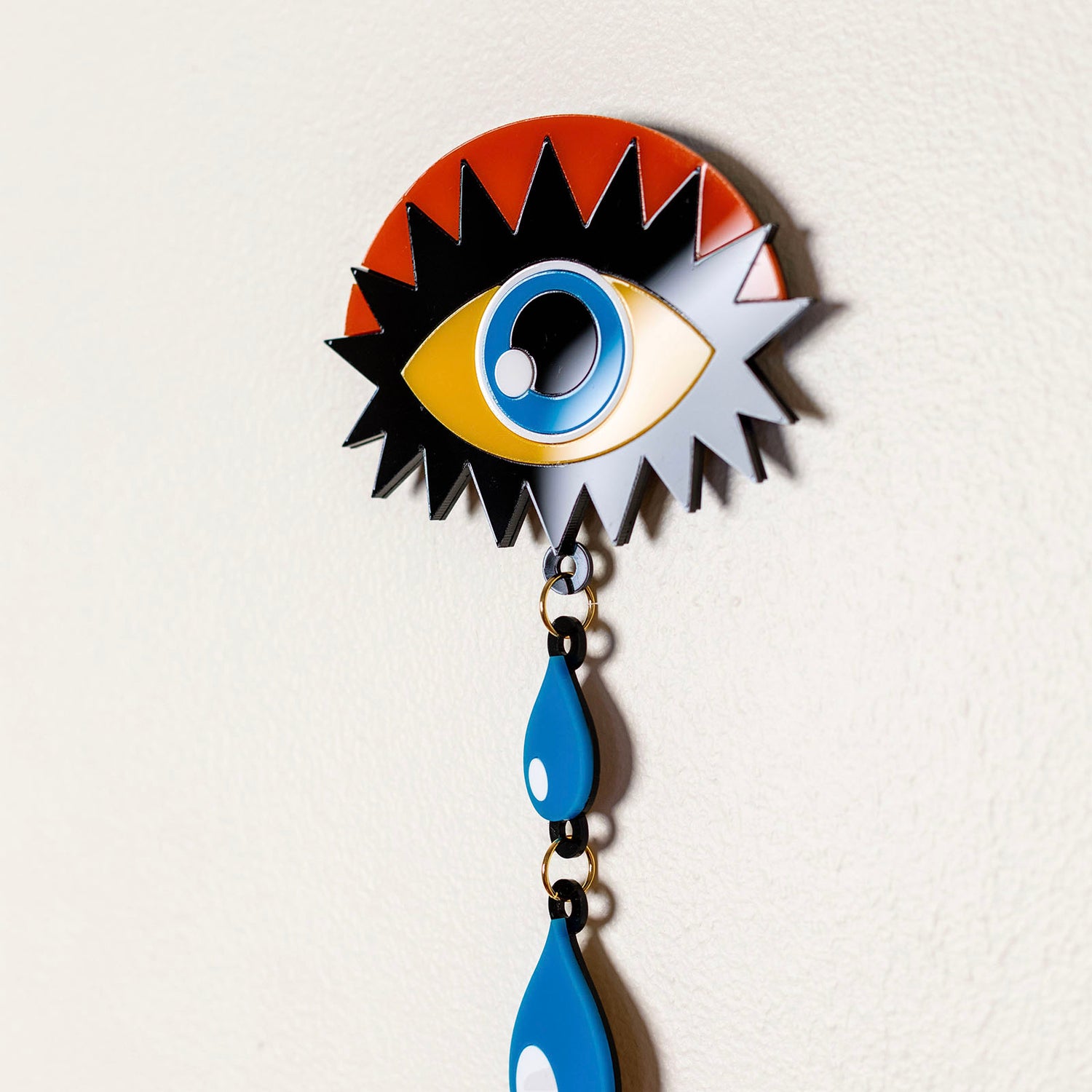 MindFlowers: Cry Baby Wall Chain